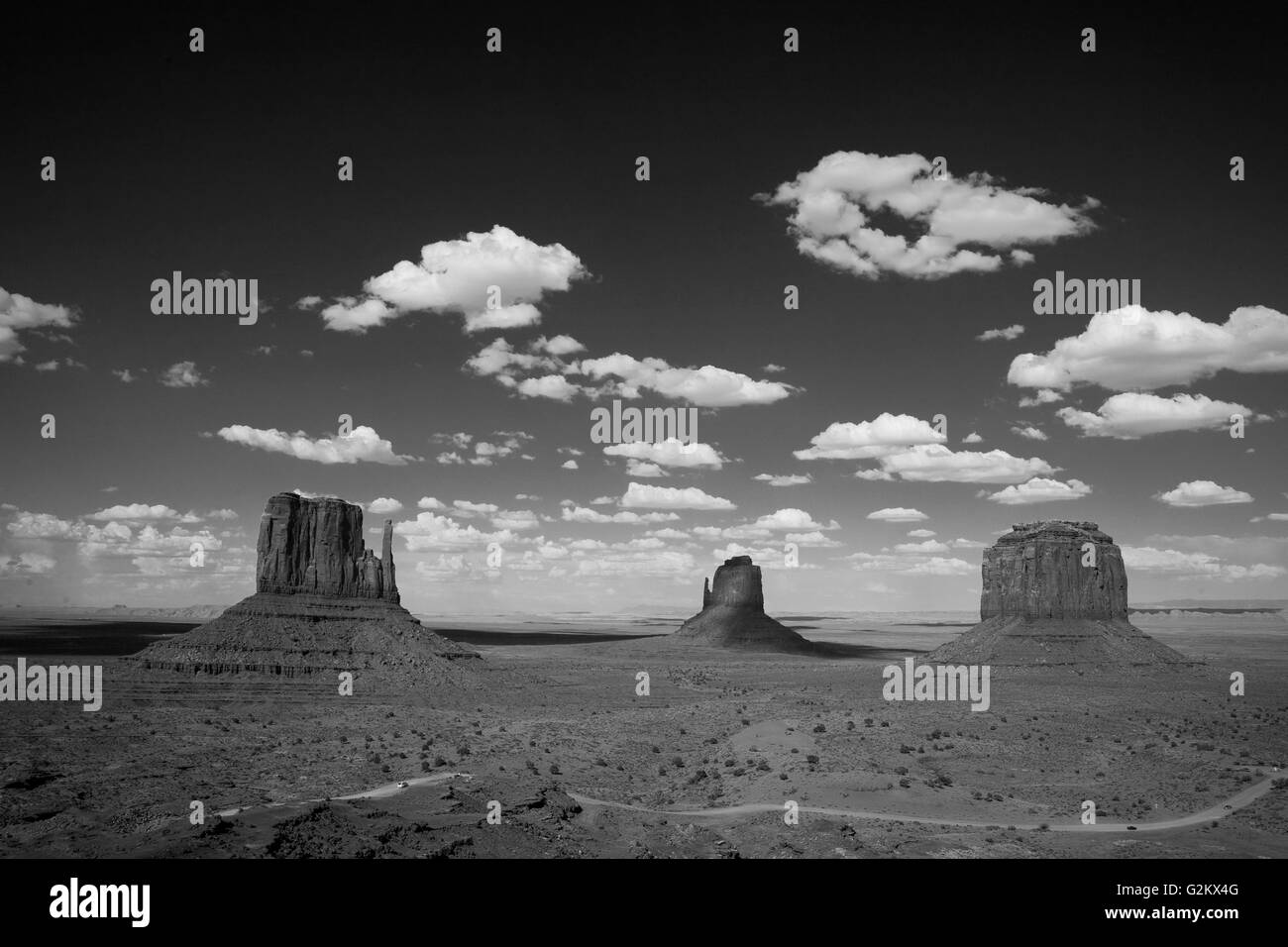 Valley border hi-res stock photography and images - Alamy