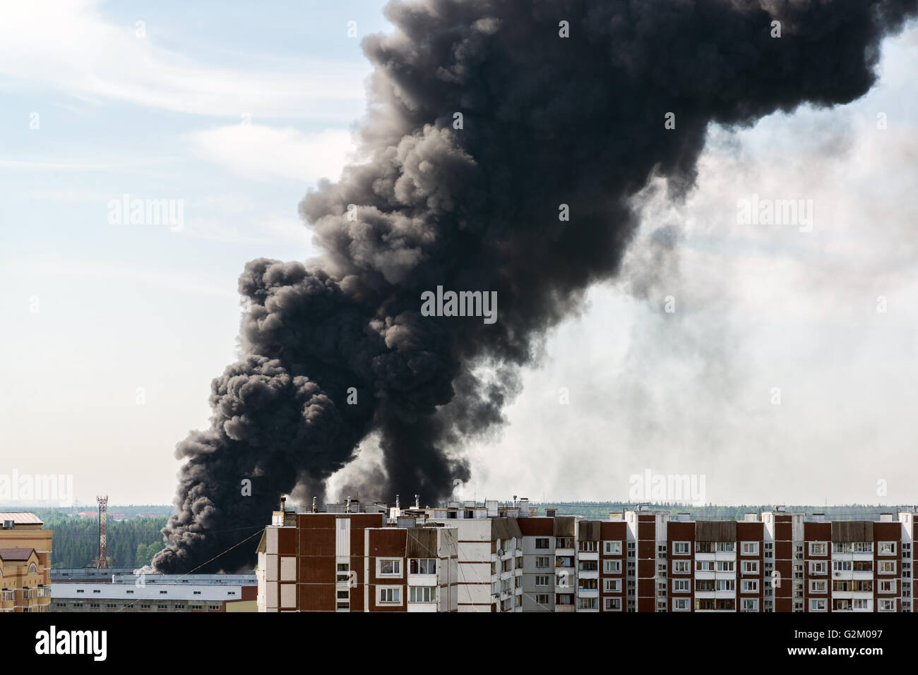 Black smoke from a major fire in Moscow, Russia Stock Photo - Alamy