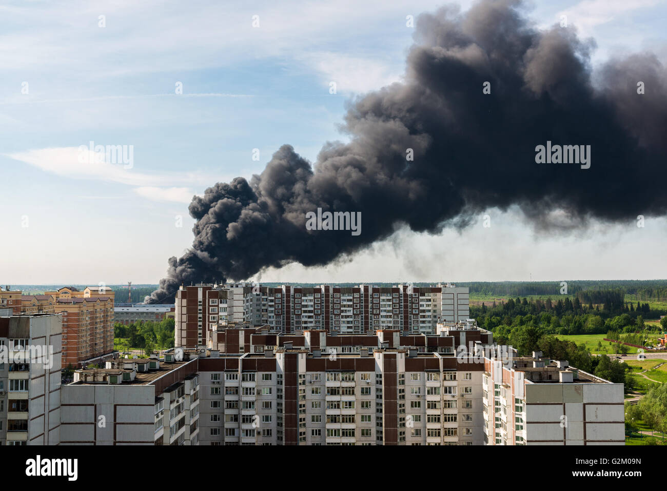 Black smoke from a major fire in Moscow, Russia Stock Photo - Alamy