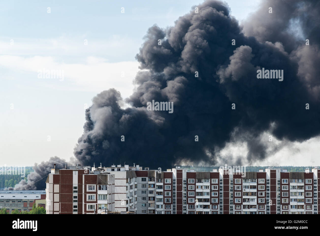 Black smoke from a major fire in Moscow, Russia Stock Photo - Alamy