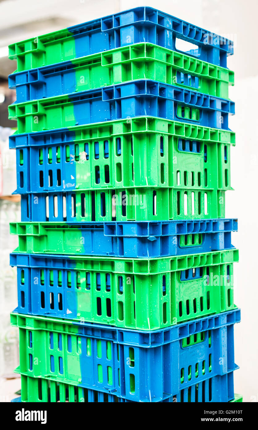 Gray and blue pallets hi-res stock photography and images - Alamy