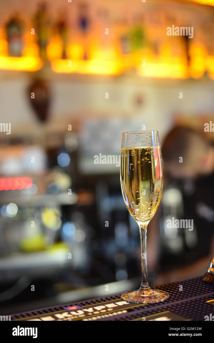 Bar stand hi-res stock photography and images - Alamy