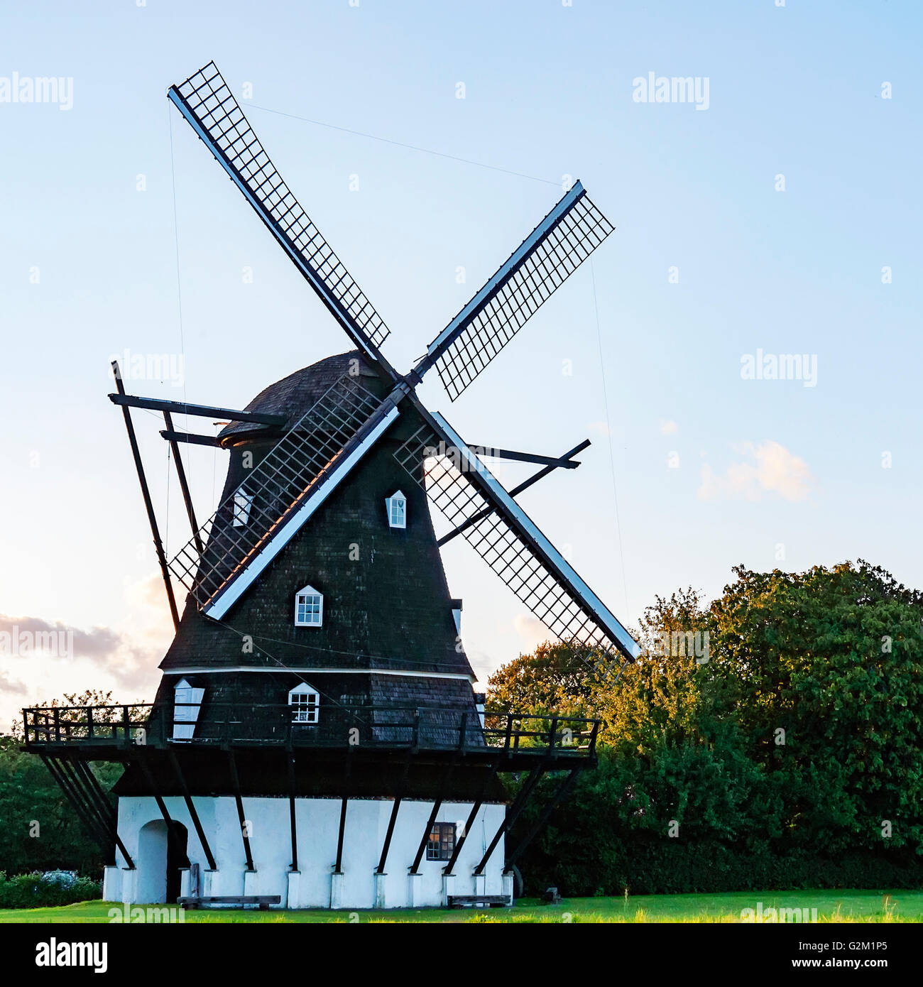 Type windmill hi-res stock photography and images - Alamy