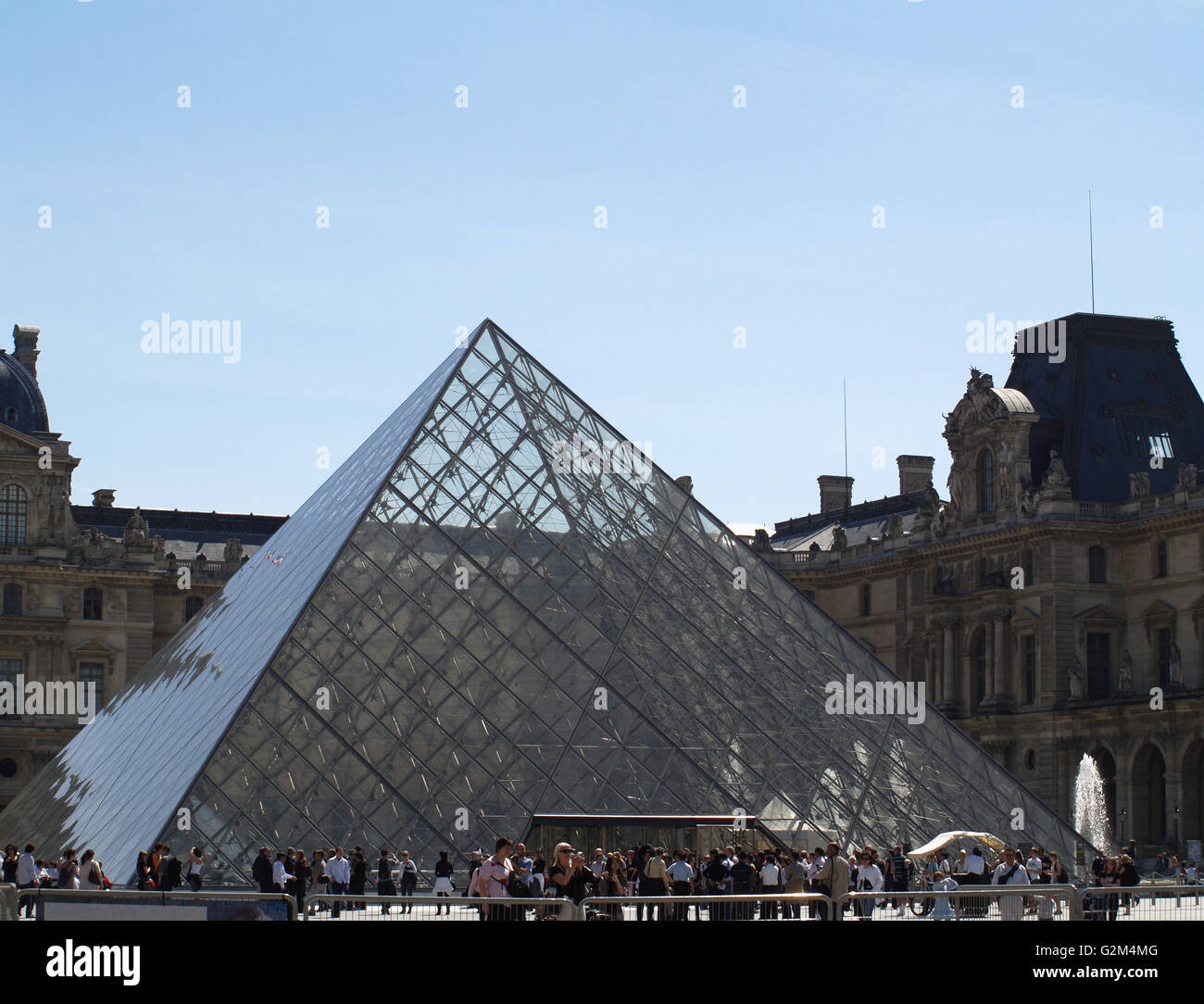 Louvre Museum & Art Gallery, Paris, France Stock Photo - Alamy