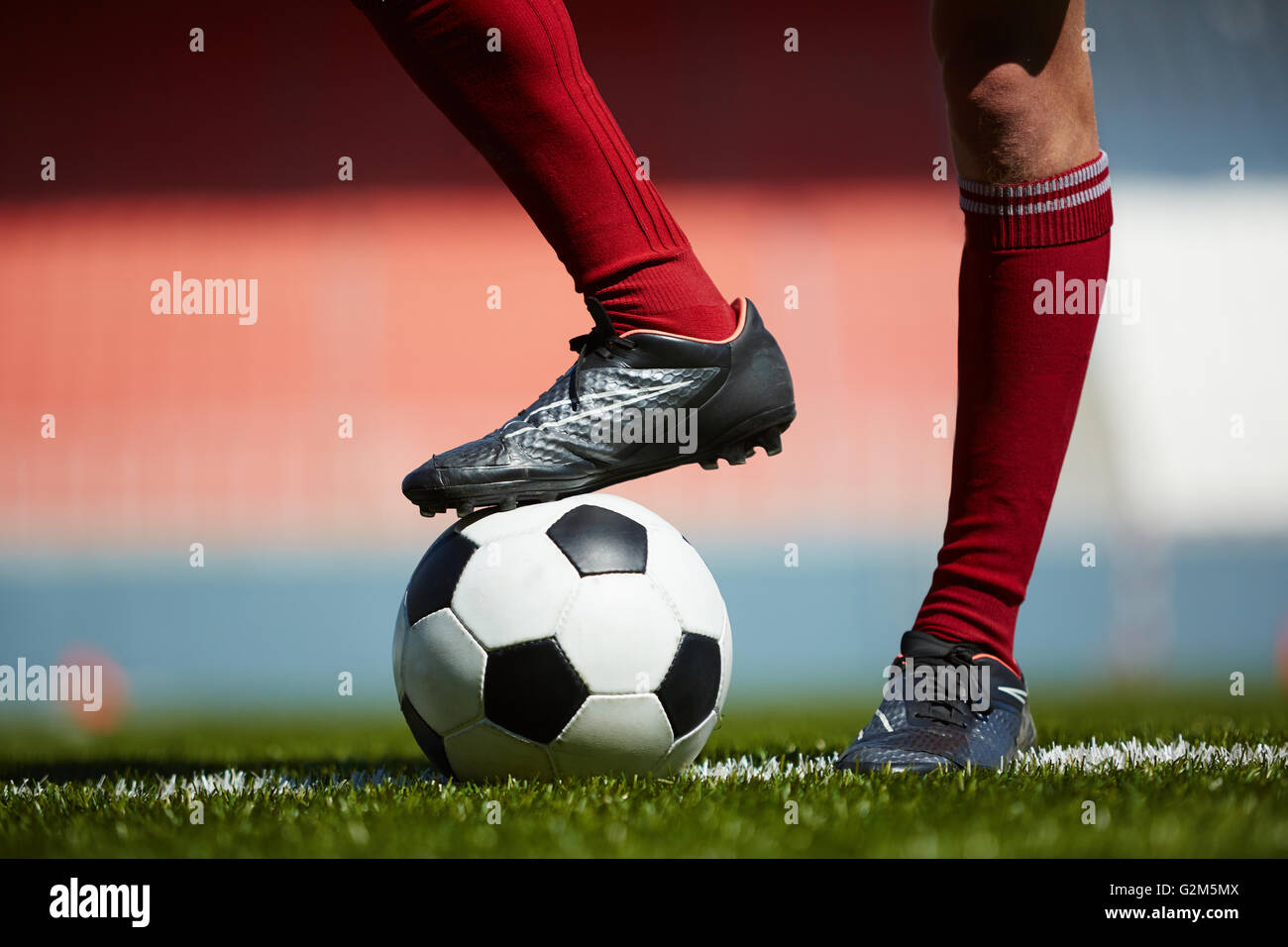 Kickoff hi-res stock photography and images - Alamy
