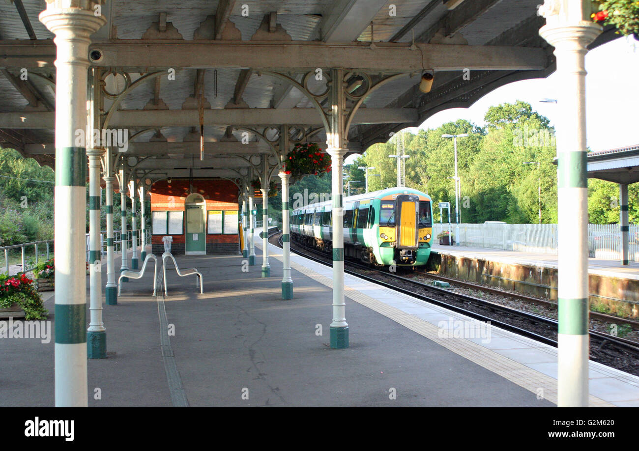 Class 377 Locomotive High Resolution Stock Photography and Images - Alamy
