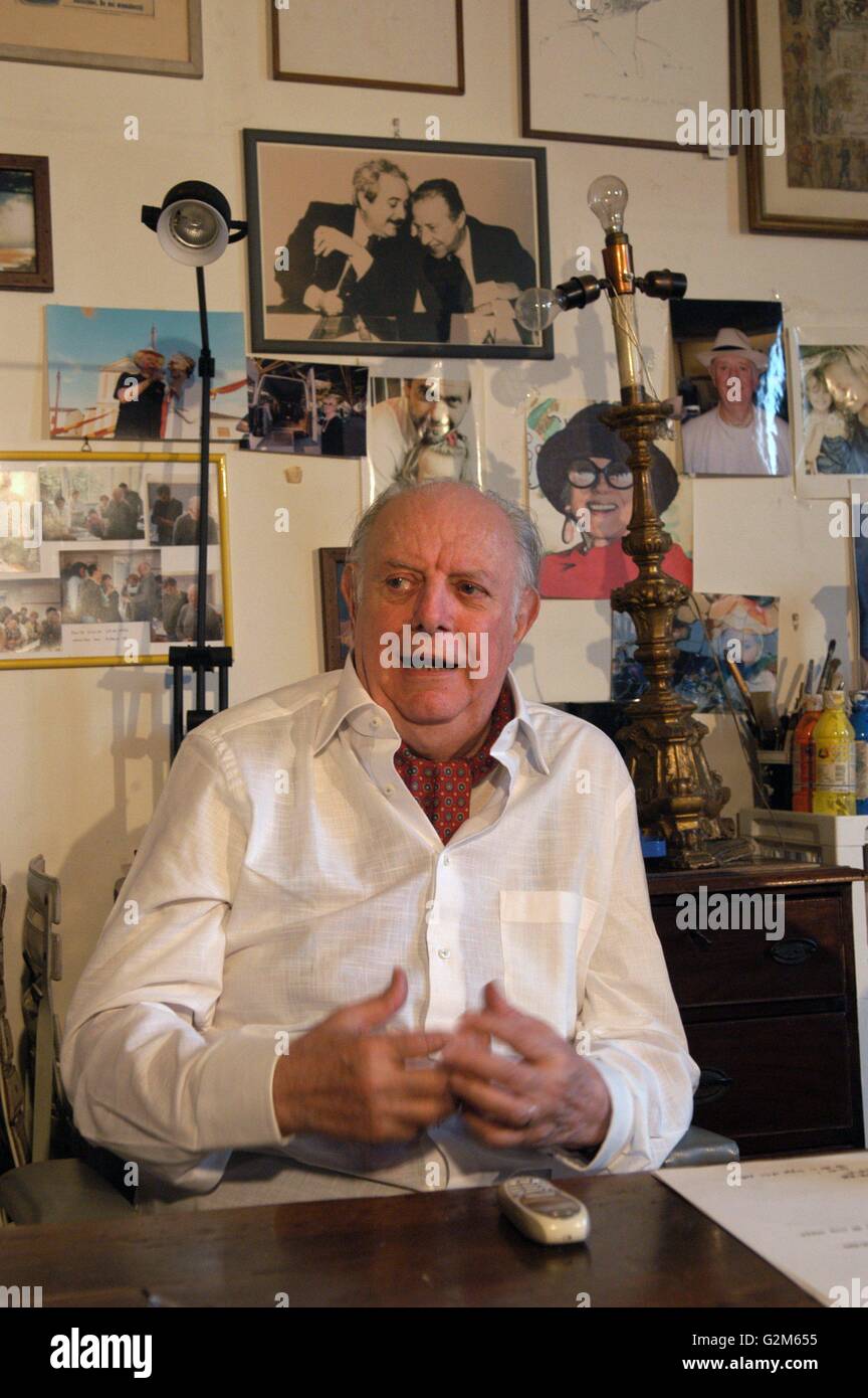 Dario fo nobel prize for literature hi-res stock photography and images ...