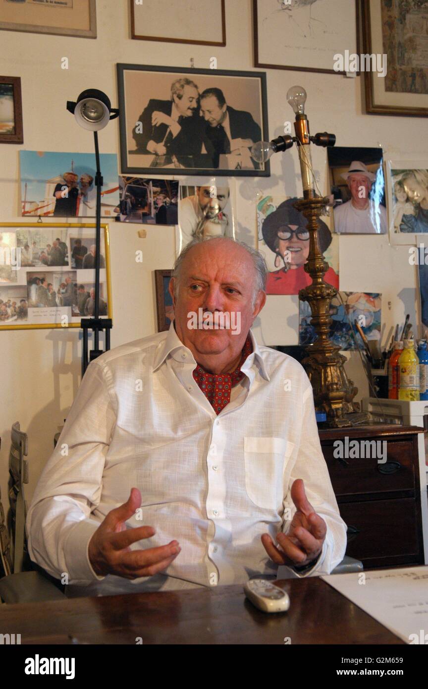 Dario Fo, Italian playwright, actor and author, prize Nobel for the ...