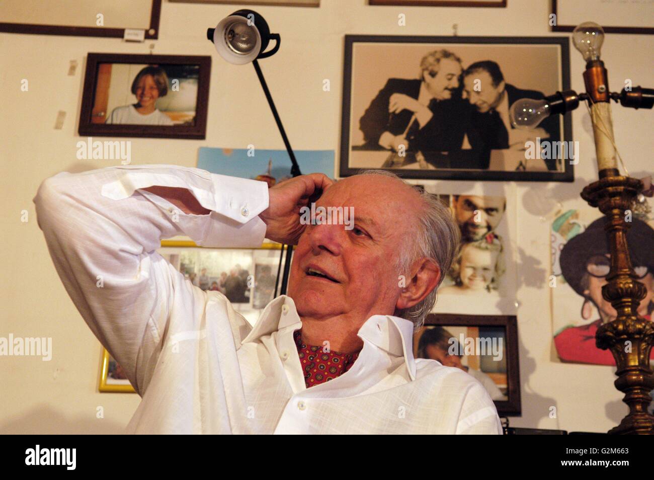 Dario Fo, Italian playwright, actor and author, prize Nobel for the ...