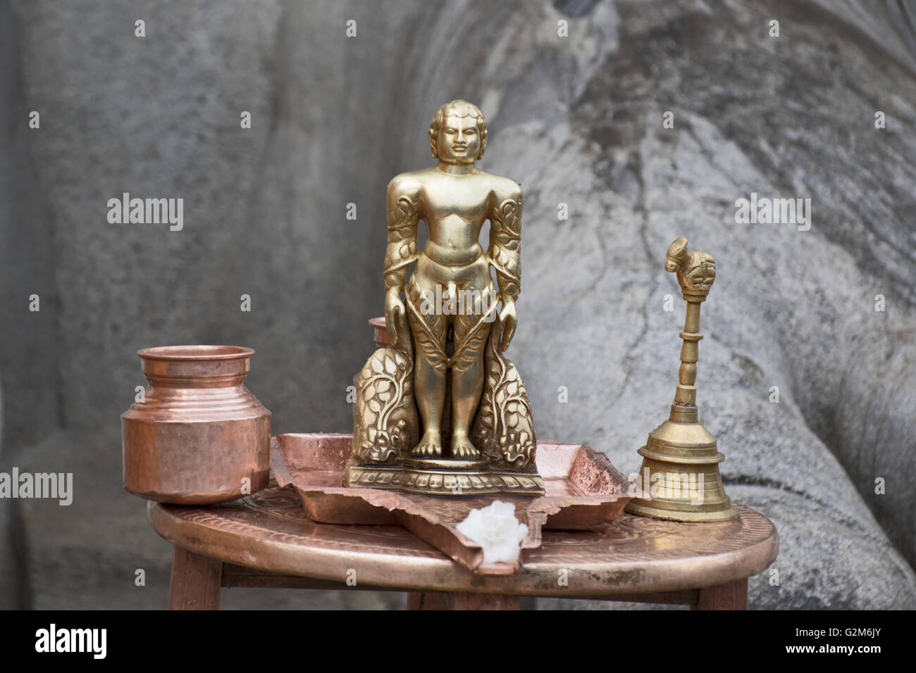 A golden replica of the monolithic statue of Bahubali, Gomateshwara ...