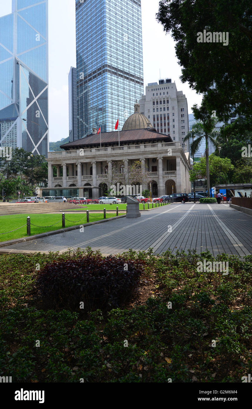 Statue square hi-res stock photography and images - Alamy