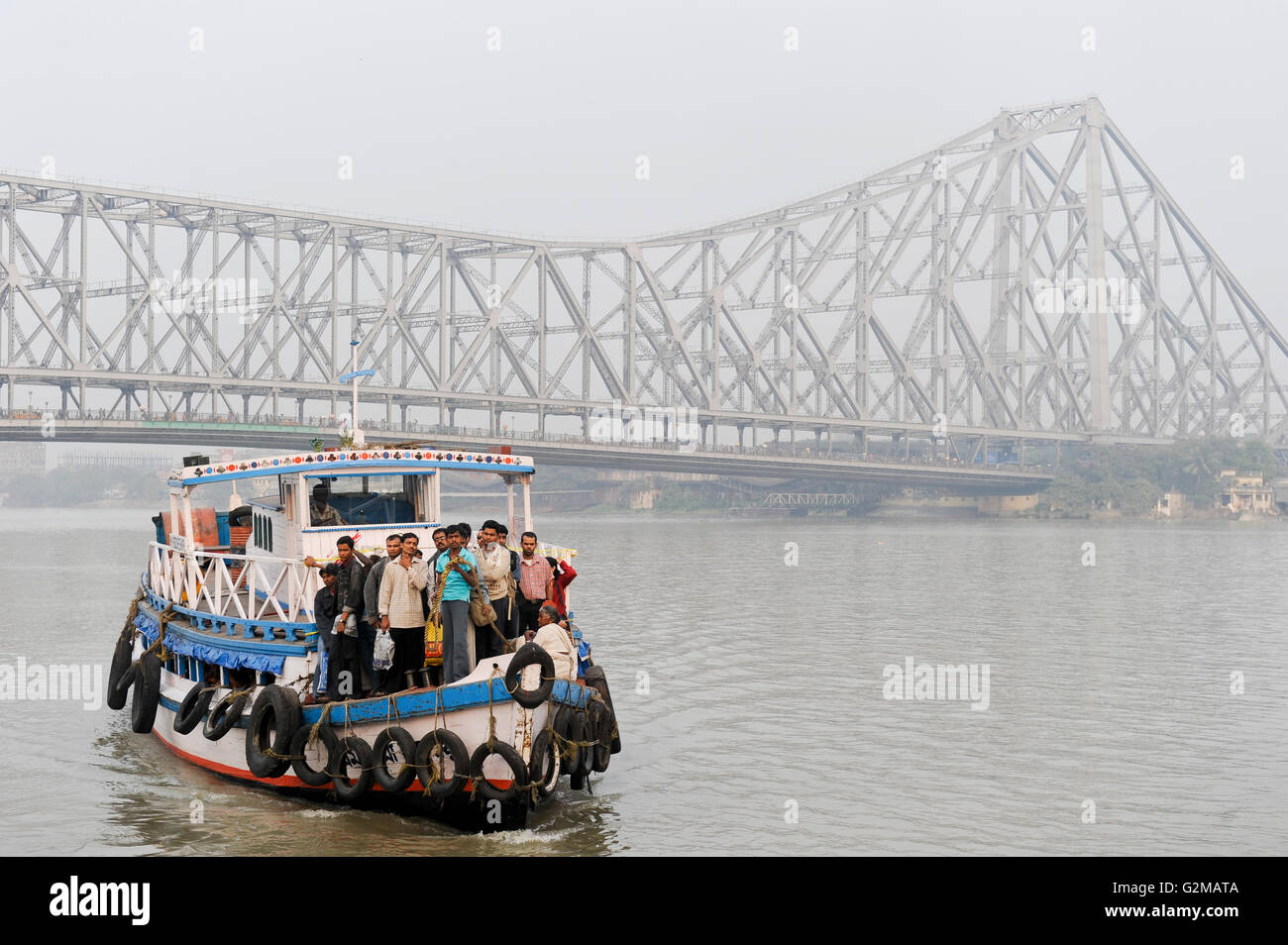 INDIA Westbengal, Kolkata, ferry boat on Hooghli river and Howrah ...