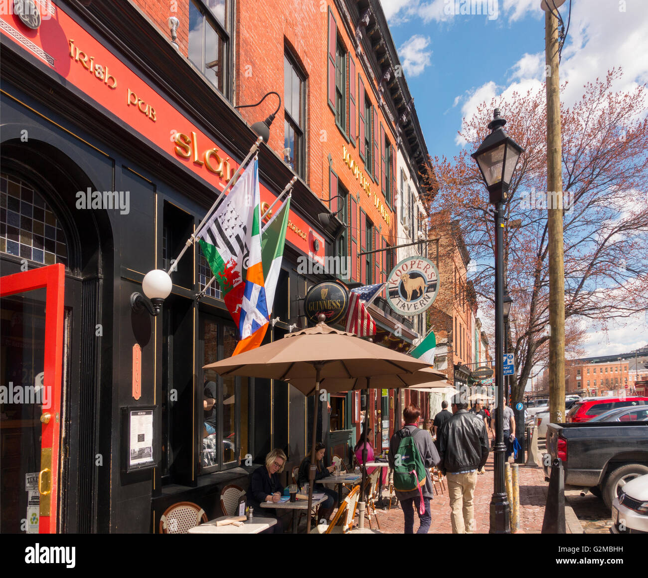 Baltimore waterfront restaurant hi-res stock photography and images - Alamy
