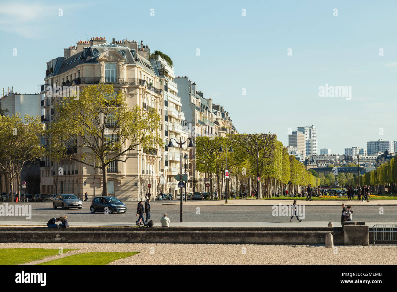 Paris historique hi-res stock photography and images - Alamy