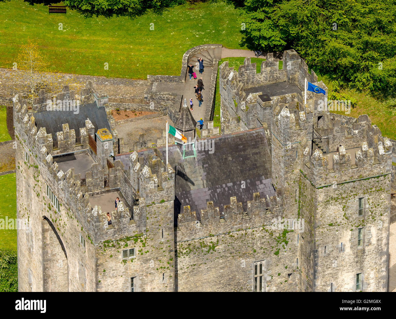 Aerial view, Bunratty Castle, Bunratty Castle, beside Irish Pub Dirty ...