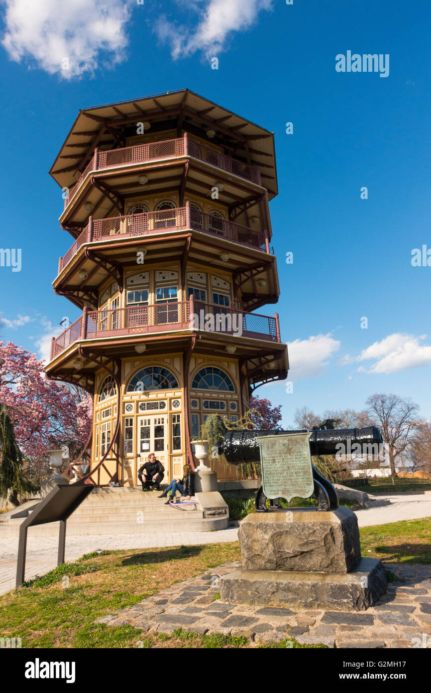 Pagoda observatory in Patterson park Baltimore Stock Photo - Alamy