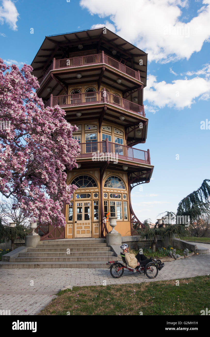 Pagoda observatory in Patterson park Baltimore Stock Photo - Alamy