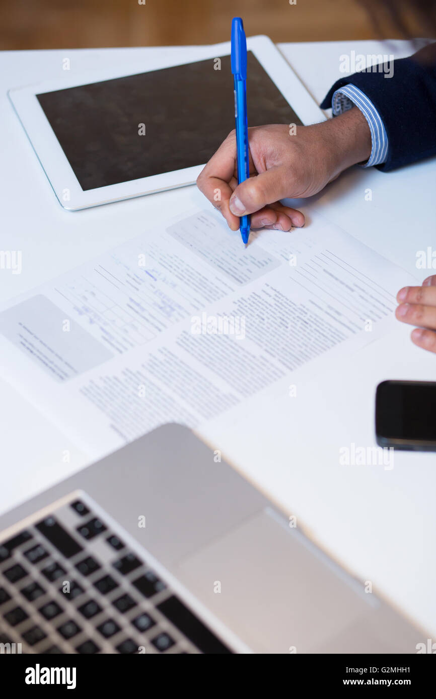 Human hand signing authority document hi-res stock photography and ...