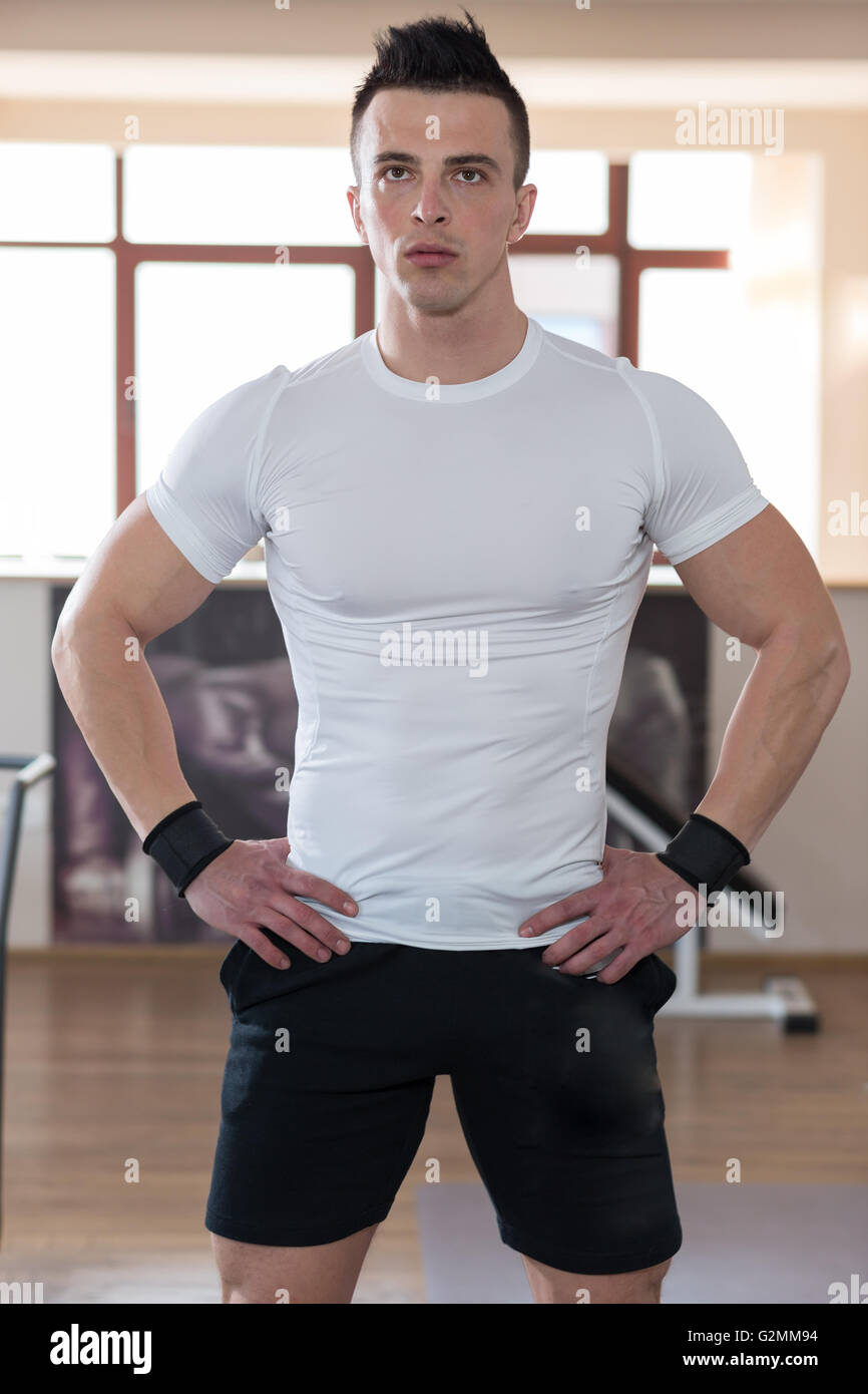 Portrait Of A Physically Fit Young Man Stock Photo - Alamy