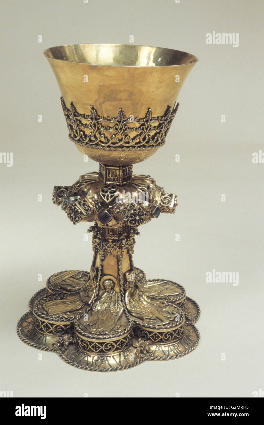 Silver and gilded silver hi-res stock photography and images - Alamy