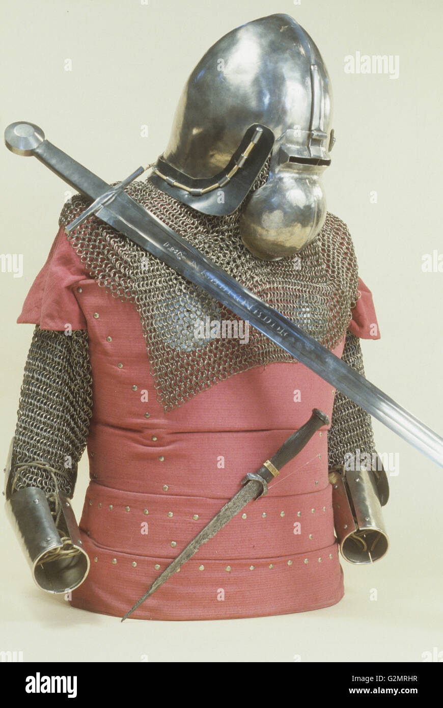 12th century armor hi-res stock photography and images - Alamy