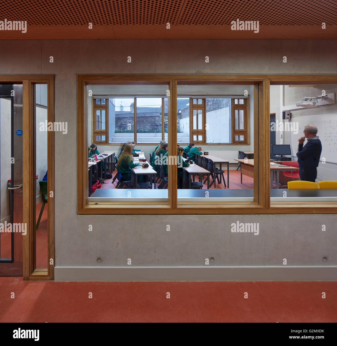 Ireland school classroom hi-res stock photography and images - Alamy