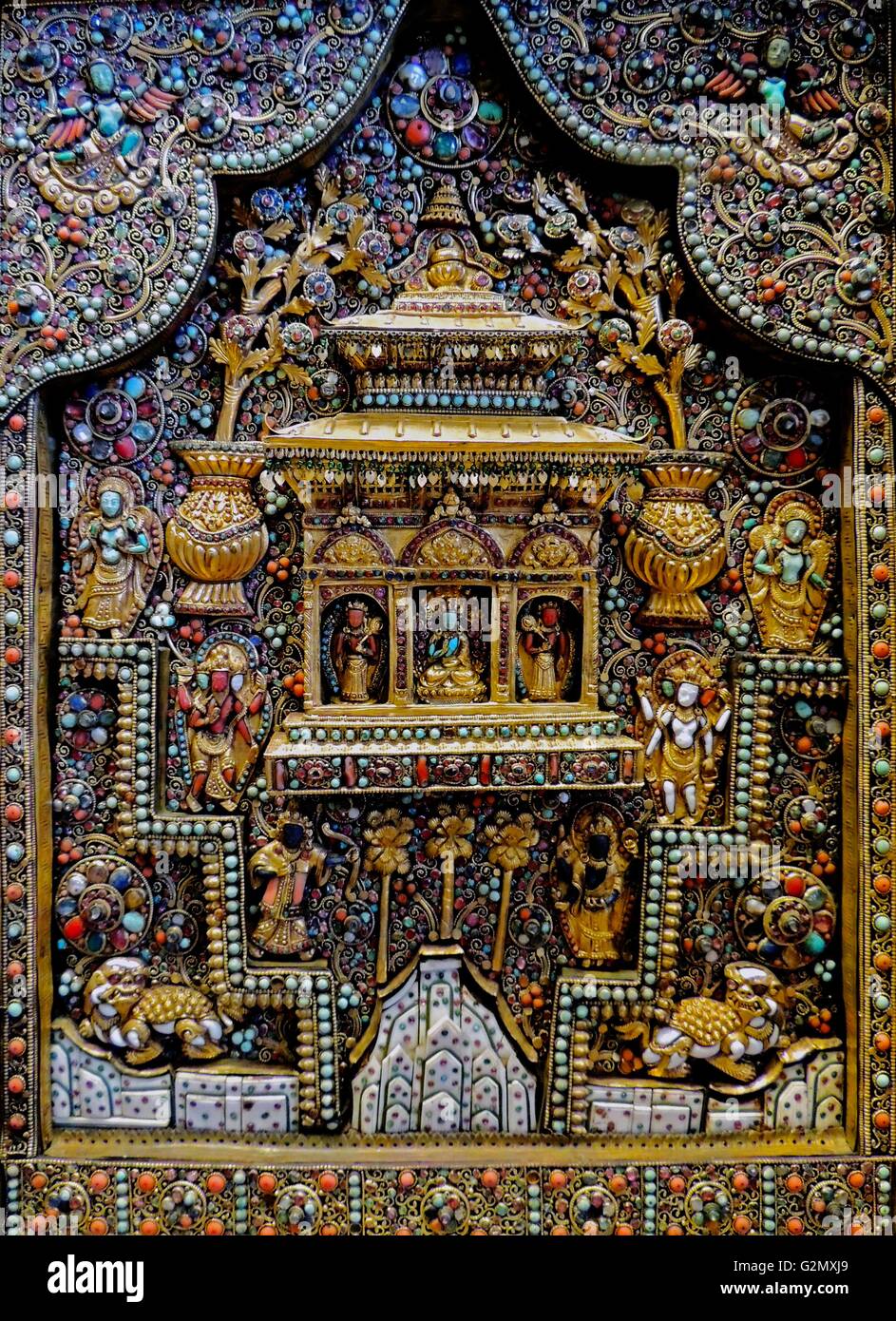 A product of newari craftsmen nepal hi-res stock photography and images ...