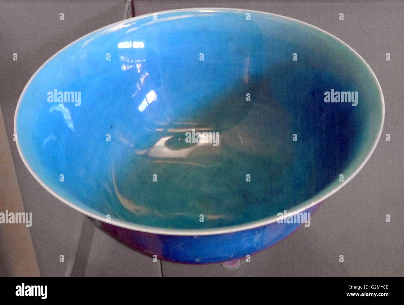 Porcelain bowl covered inside out with turquoise enamel ming dynasty hi ...