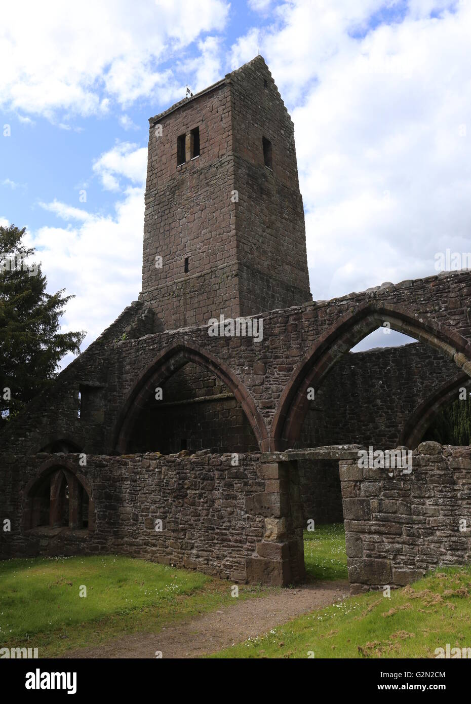 Muthill Old church and tower Scotland May 2016 Stock Photo - Alamy