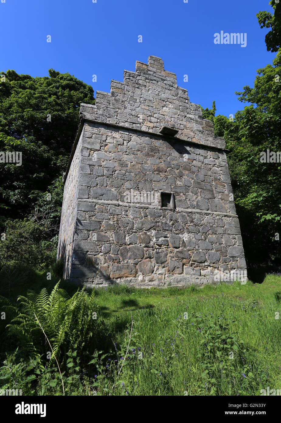 Dovecote Rosyth Fife Scotland May 2016 Stock Photo - Alamy