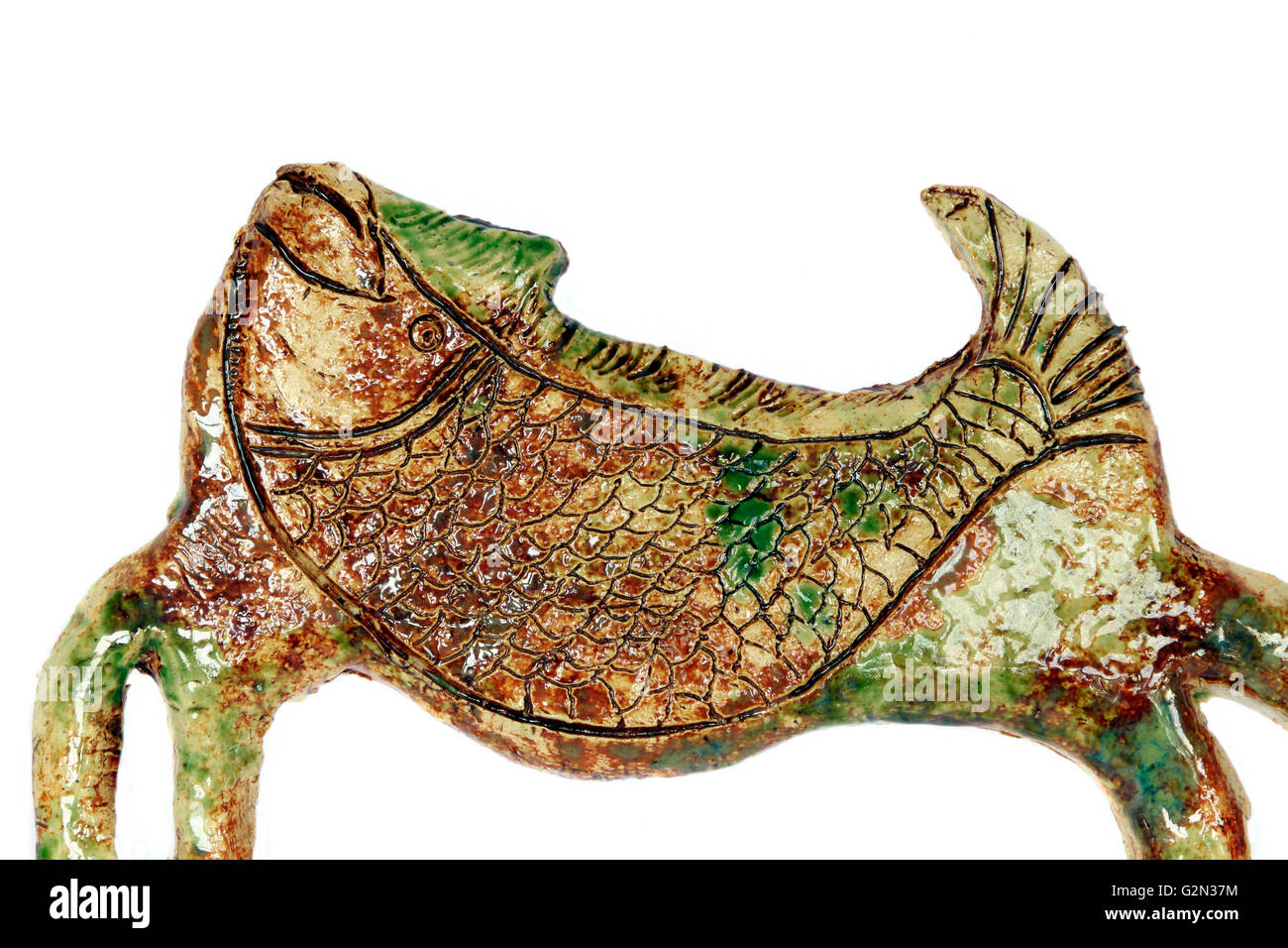 Ceramic fish sculpture hi-res stock photography and images - Alamy