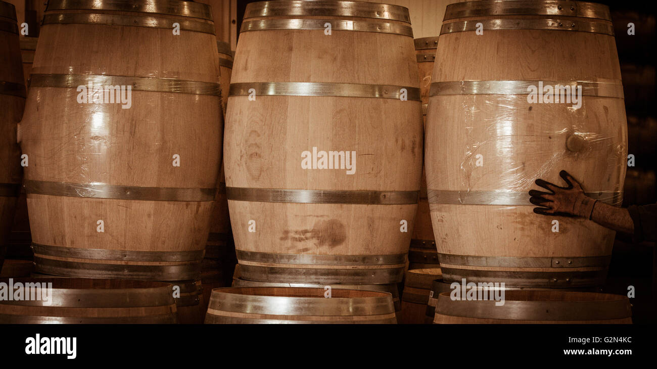 Barrel rolling hi-res stock photography and images - Alamy