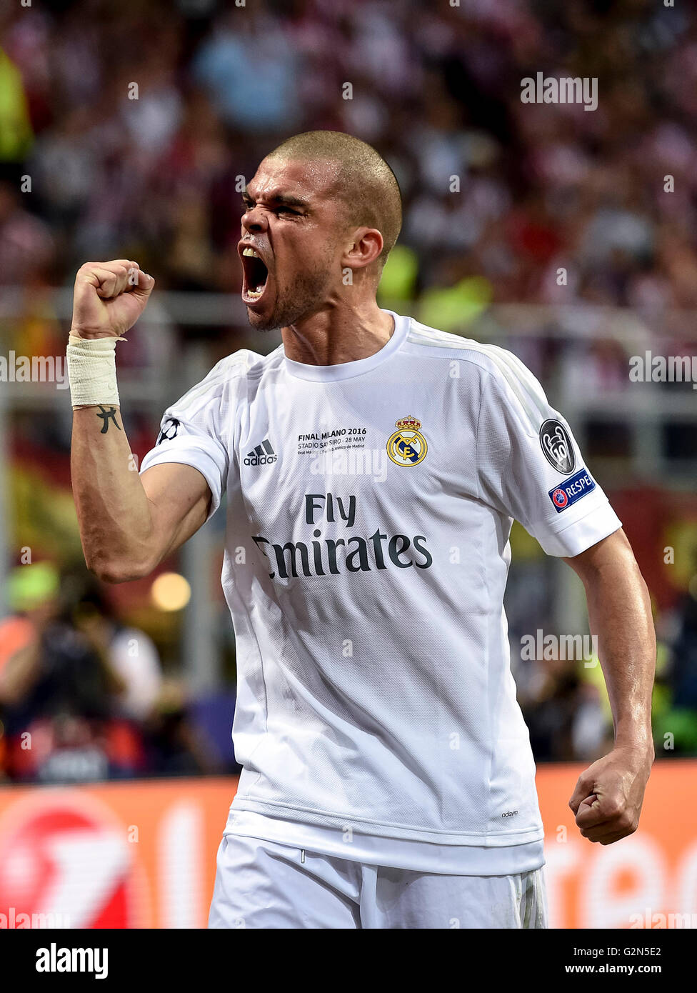 Pepe of Real Madrid celebrates after Sergio Ramos of Real Madrid scored ...