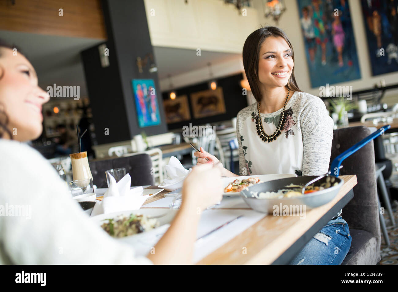 Table at the restaurant hi-res stock photography and images - Alamy