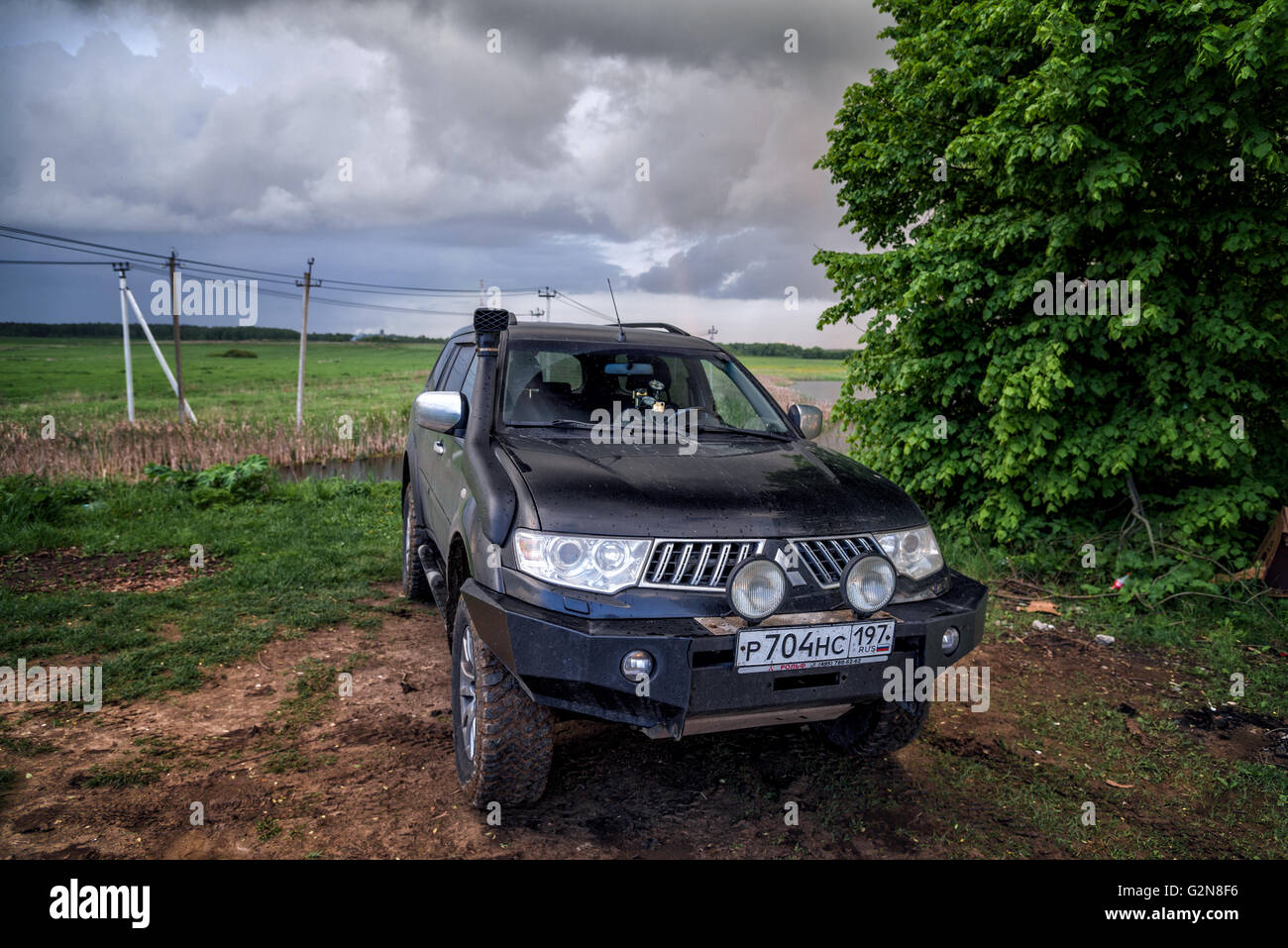 Mitsubishi Pajero Sport (Montero Stock Photo - Alamy