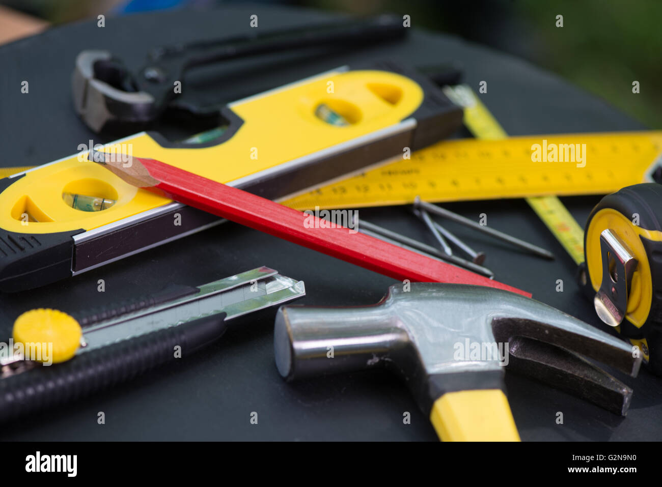 Tape measure carpenters pencil hi-res stock photography and images - Alamy