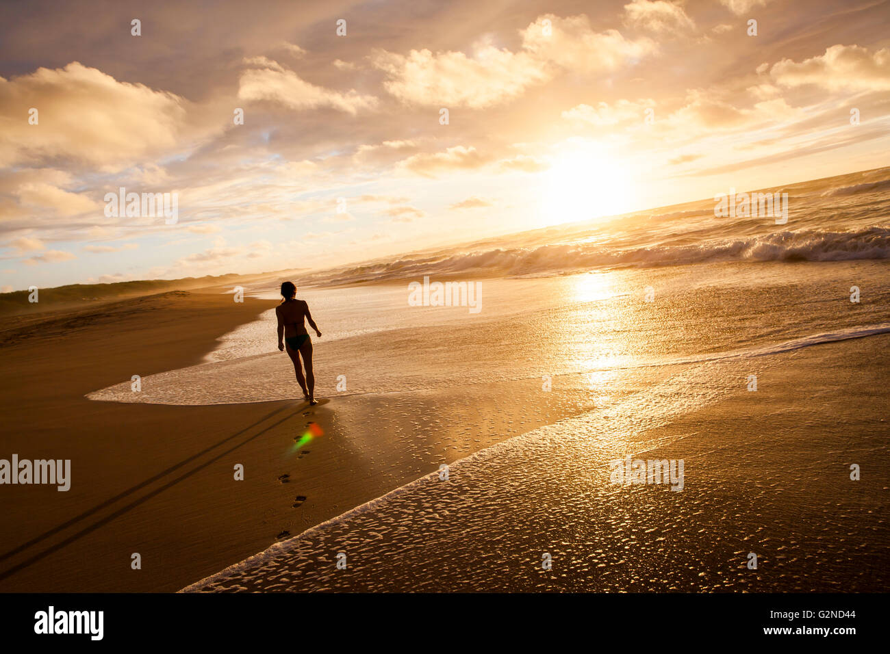 Walking Into Sunset High Resolution Stock Photography and Images - Alamy