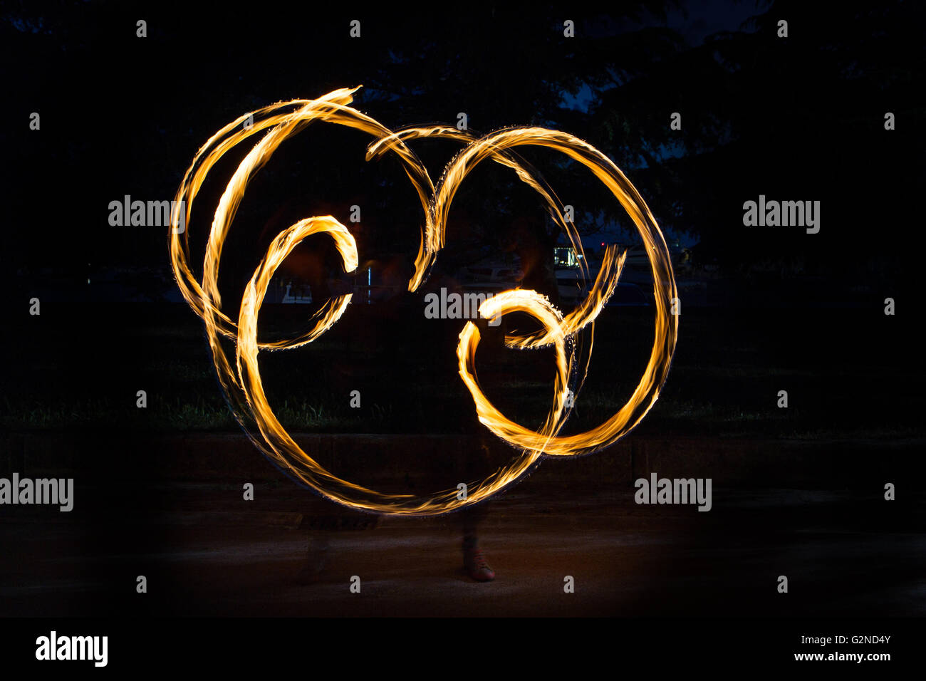 Fire circle hi-res stock photography and images - Alamy