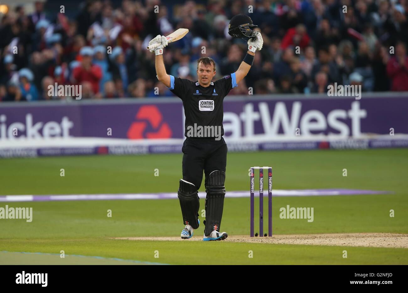 Chris nash of sussex hi-res stock photography and images - Alamy