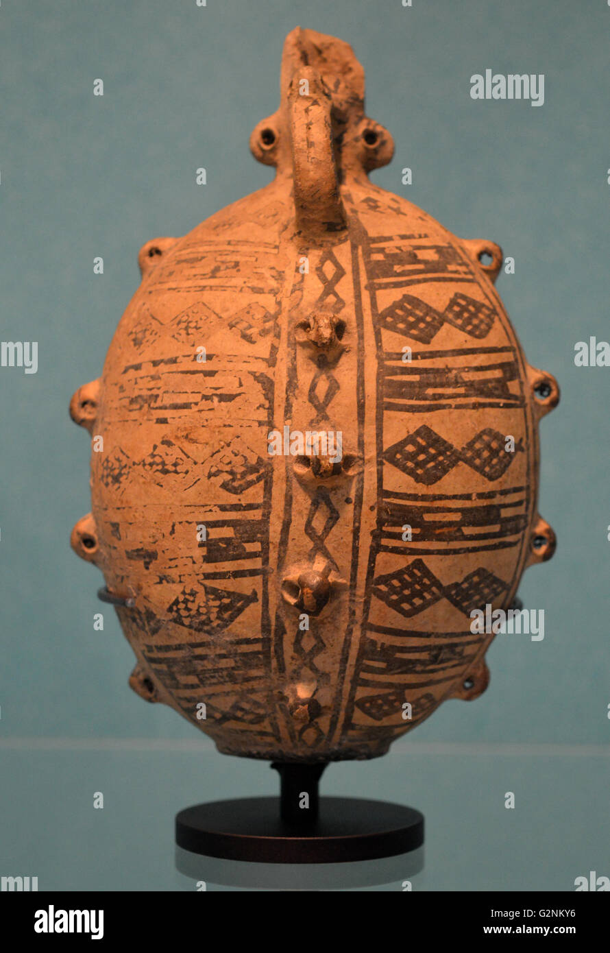 Bronze age red pottery from Cyprus, circa 1900-1600 BC Stock Photo - Alamy