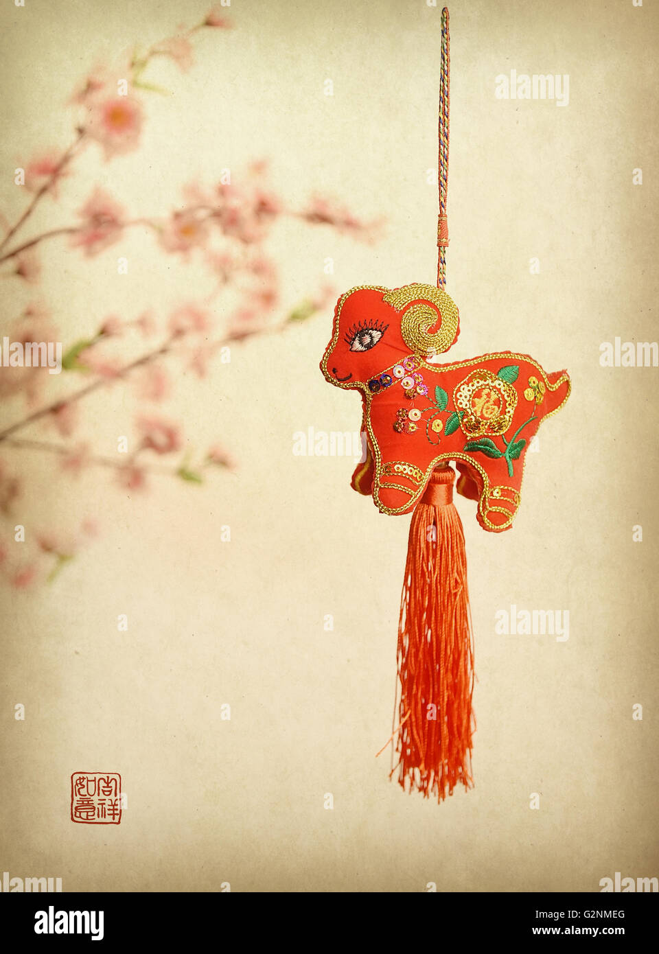 Chinese goat knot hi-res stock photography and images - Alamy