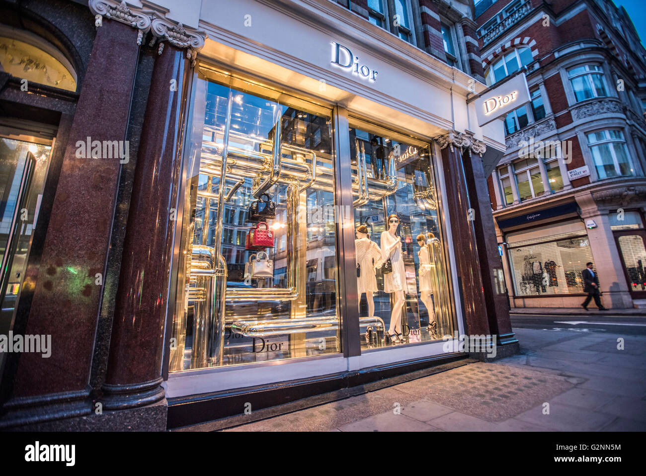 DIOR 16 Conduit St, London W1S 2XL Stock Photo - Alamy