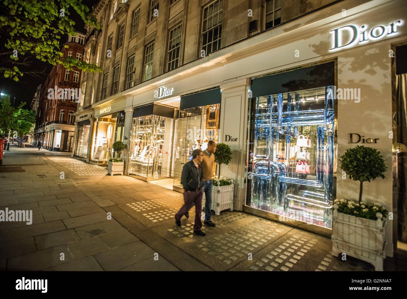 Dior london store hi-res stock photography and images - Alamy