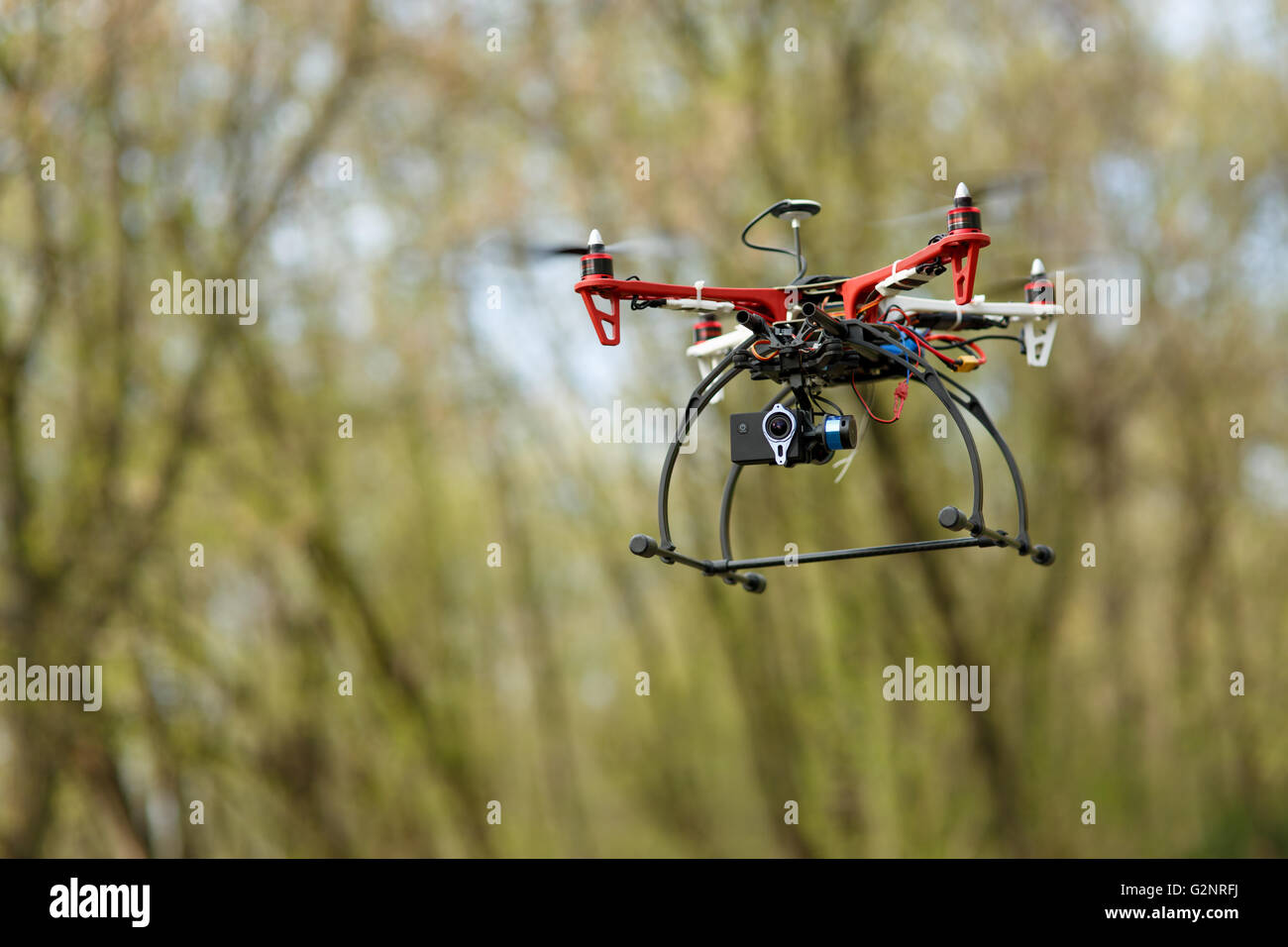 Drone delivery system hi-res stock photography and images - Alamy