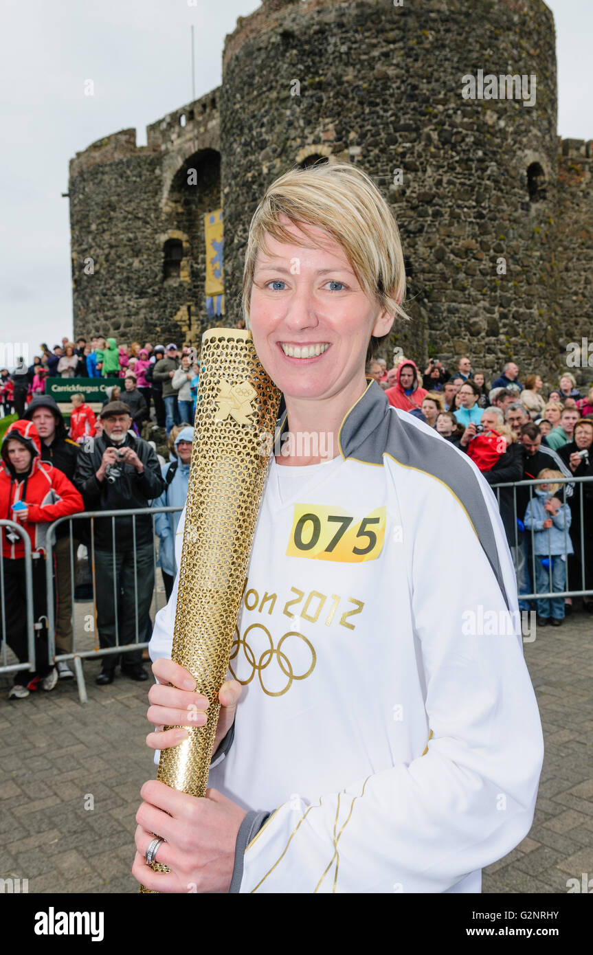 Hold the olympic eternal flame hi-res stock photography and images - Alamy