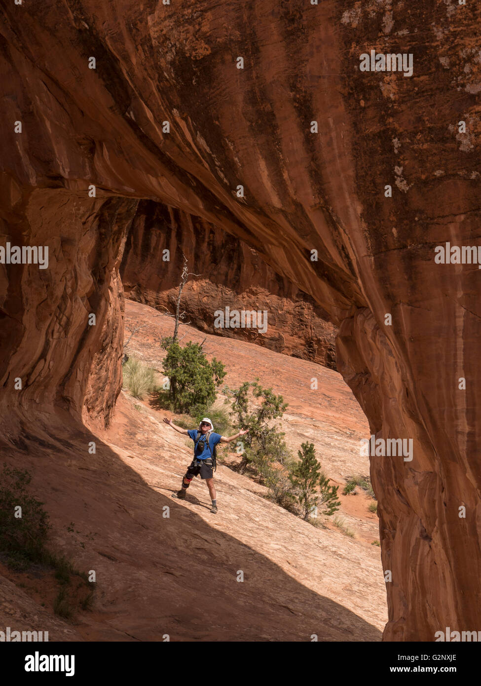 Private Arch, Devil's Garden Trail, Arches National Park, Utah Stock ...