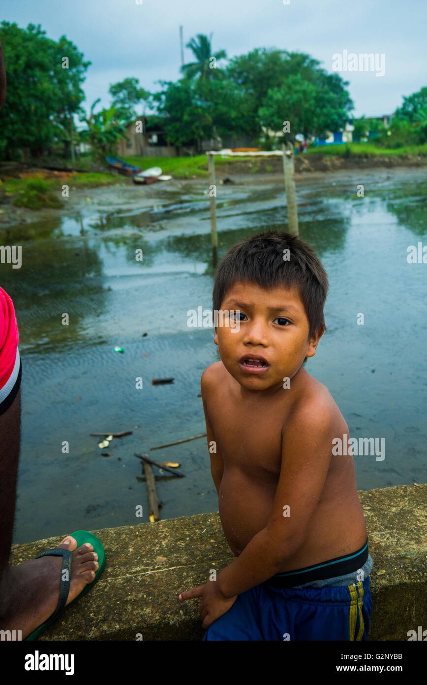 Indigenous boy hi-res stock photography and images - Alamy