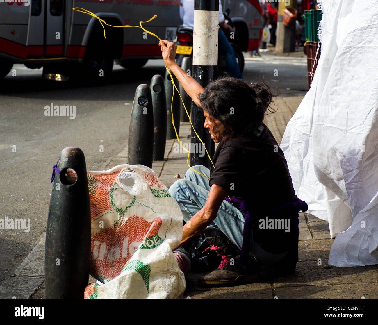 Bag lady homeless hi-res stock photography and images - Alamy