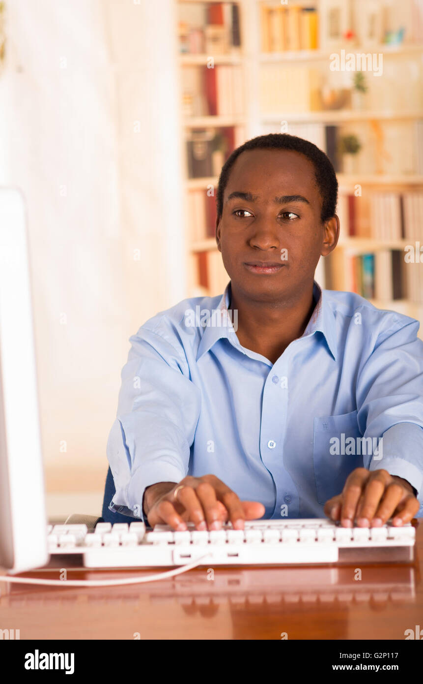 Laptop hispanic male nervous hi-res stock photography and images - Alamy