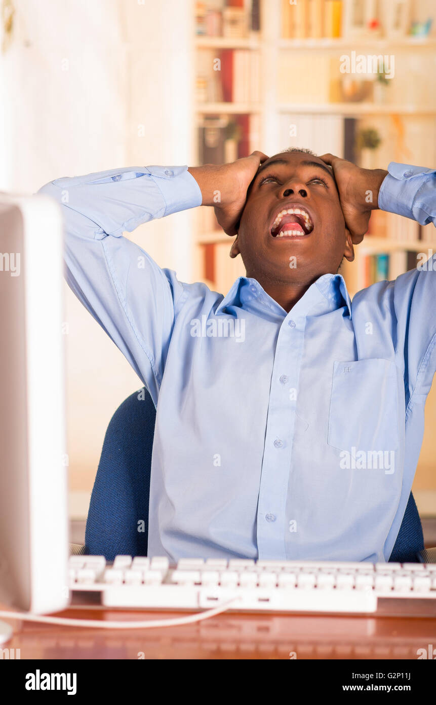 Head leaning backwards hi-res stock photography and images - Alamy